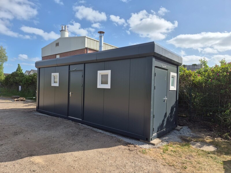 Sanitärcontainer für Wohnmobilstellplatz - Bürocontainer - Referenzen - Hacobau Hallen- und ...